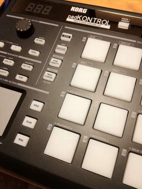 【DTM】『KORG padKONTROL』を買いました。 – エモノート。