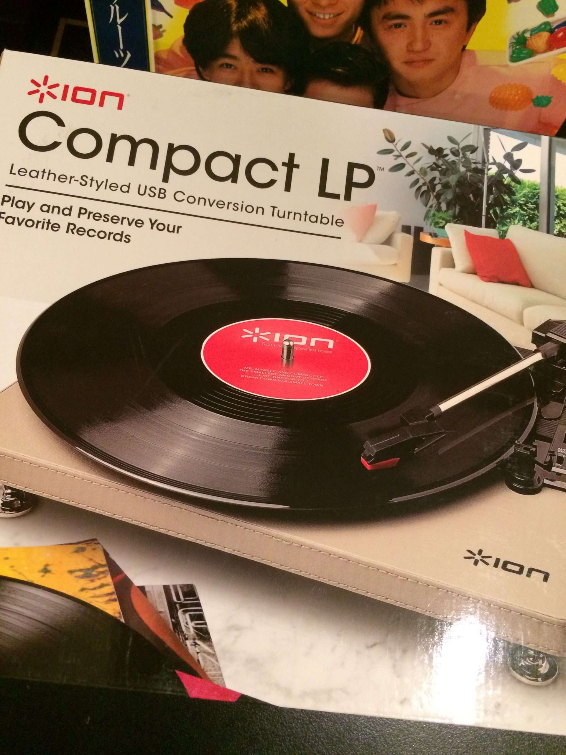 【機材】ION 『Compact LP（レコードプレーヤー）』を買いました。 – エモノート。